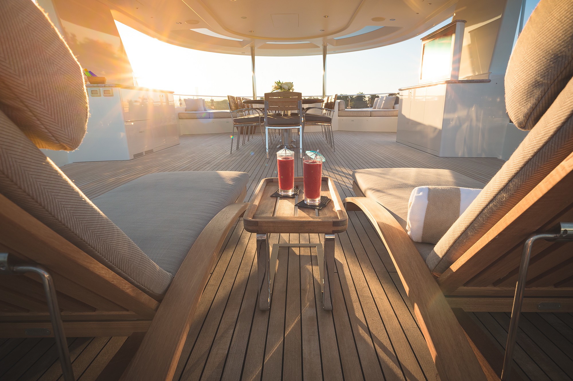 PIPE DREAM Yacht Charter Details, Westport | CHARTERWORLD Luxury ...